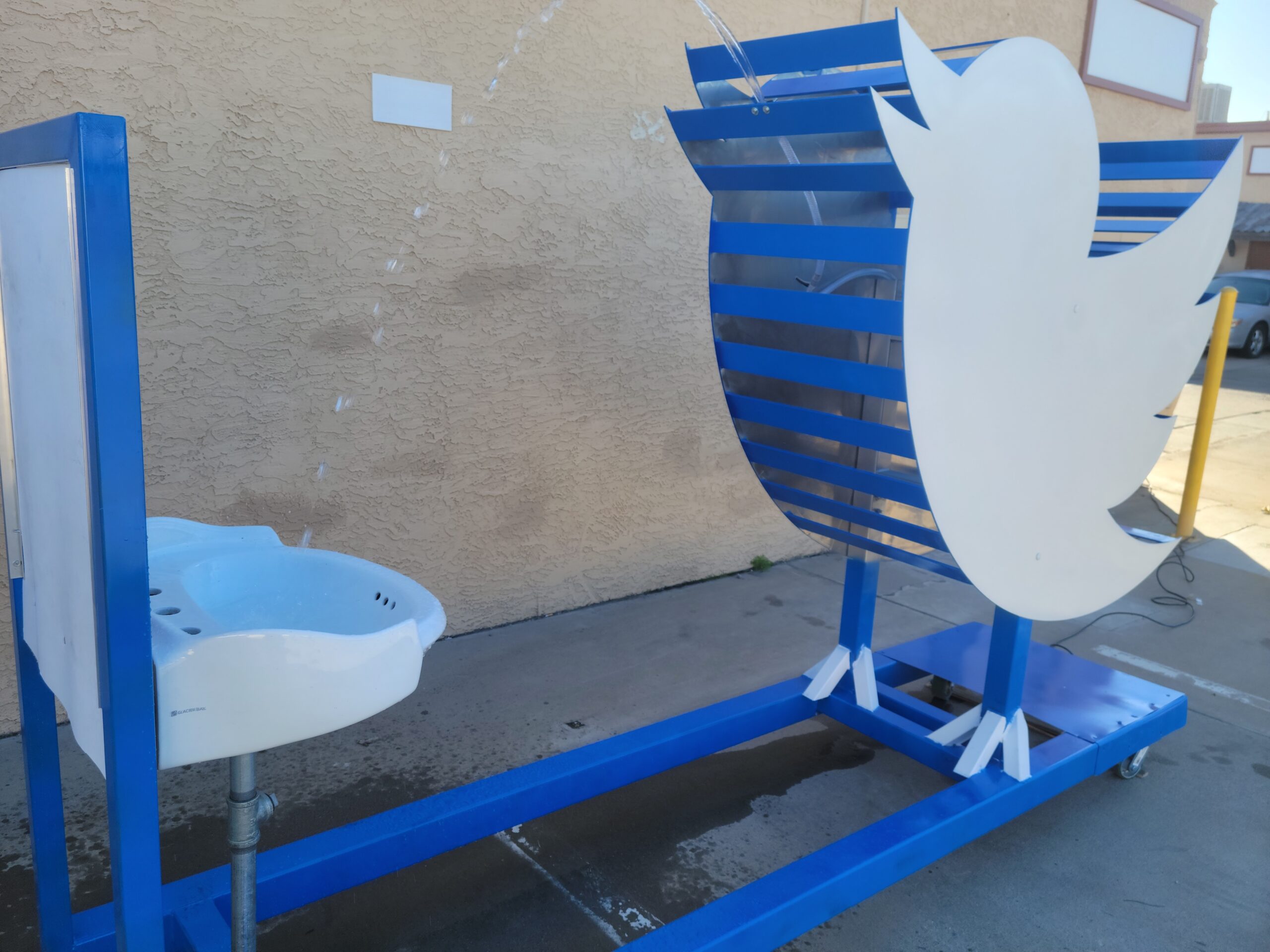 Twitter Fountain - HF FABRICATION